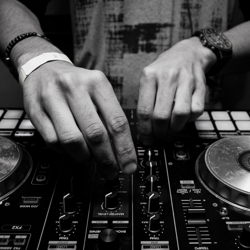 German DJ Turns Up Profits with Magic Marriage Mixes | Side Hustle School