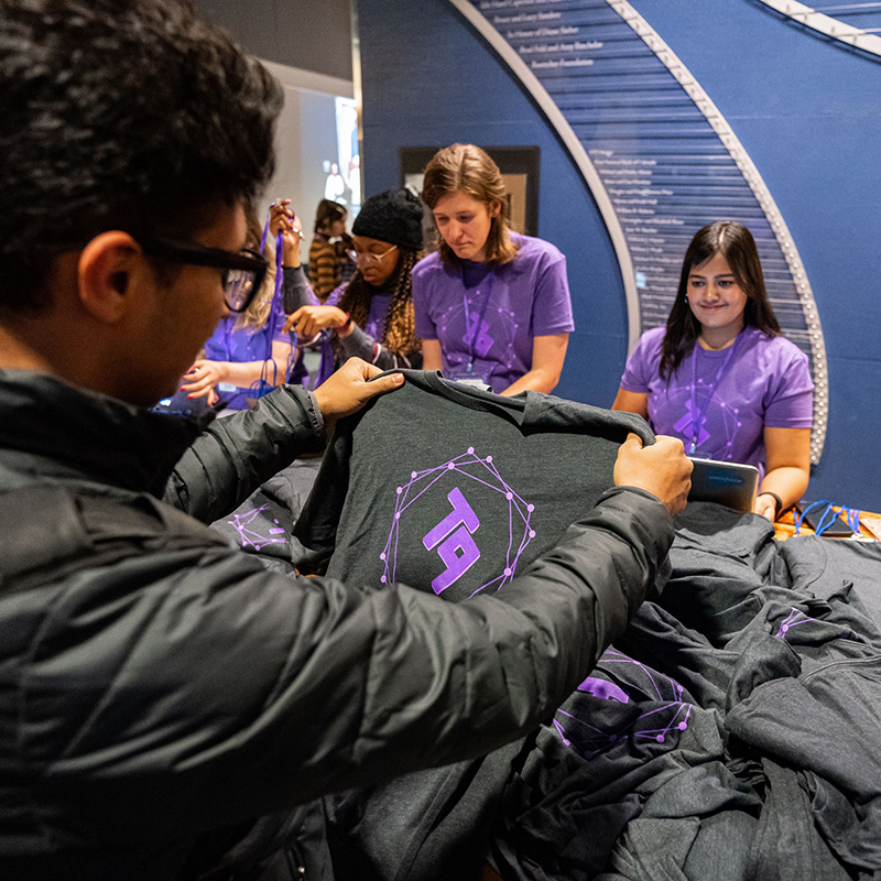 Sophomores Stitch Together Custom T-Shirts | Side Hustle School