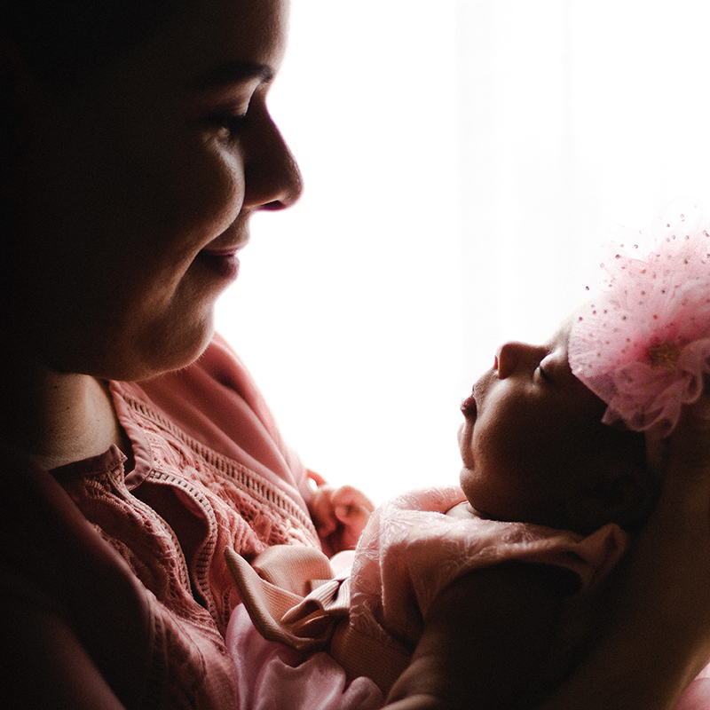 Social Media Manager Moonlights for Mothers | Side Hustle School